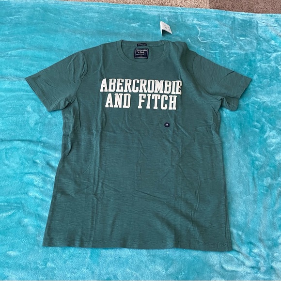 Abercrombie & Fitch | Shirts | Abercrombie Fitch Mens Green Crewneck Tshirt | Poshmark
